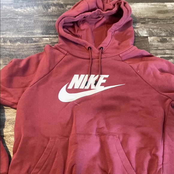 Nike | Tops | New Nike Maroon Lighter Color Hoodie Excellent Condition ...